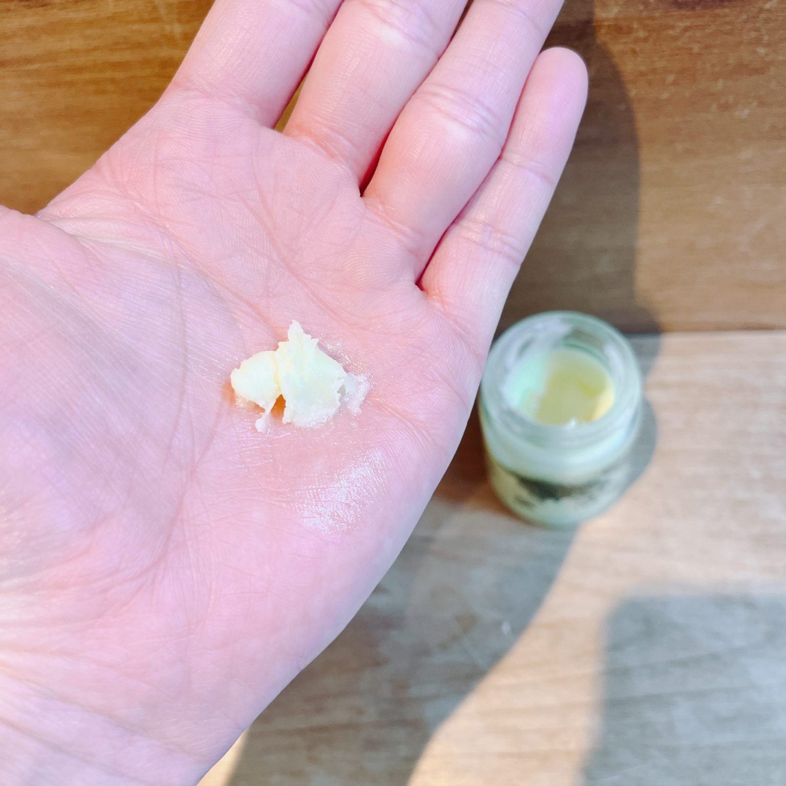 【レディース向け】おすすめヘアバームランキング10選！ドラッグストアのプチプラからいい匂いのものまで紹介